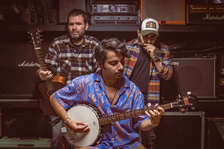 Zeynel & Uncle James & Nephew Burak’tan Kızılcıklar Oldu Mu Yayında!