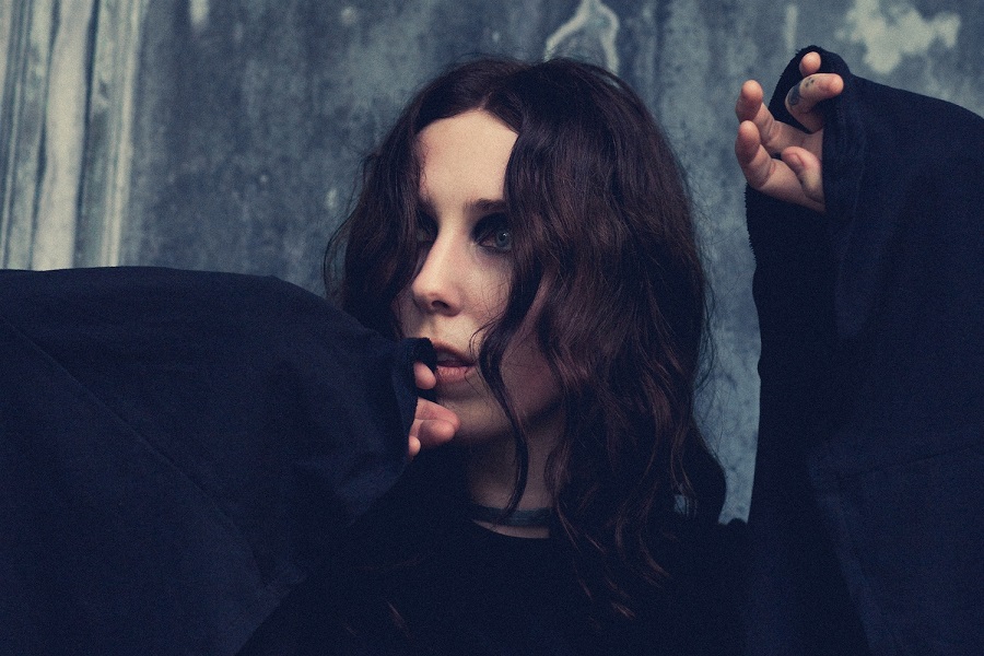 Chelsea Wolfe'un Yeni Albümü Çıktı!